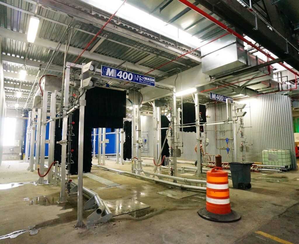 MTA Bus New Fueling and Bus Washer at LaGuardia Bus Depot - Tectonic